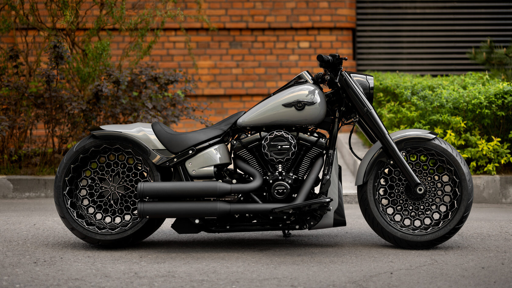 FATBOX by BOX39 — Custom Wide-Tire Motorcycle from Dubai