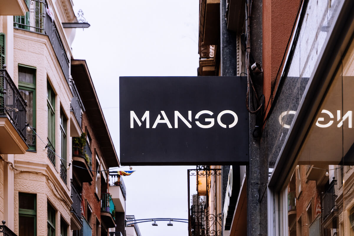 Mango Outlet Greece - Favorite brand with Extra dicounts!