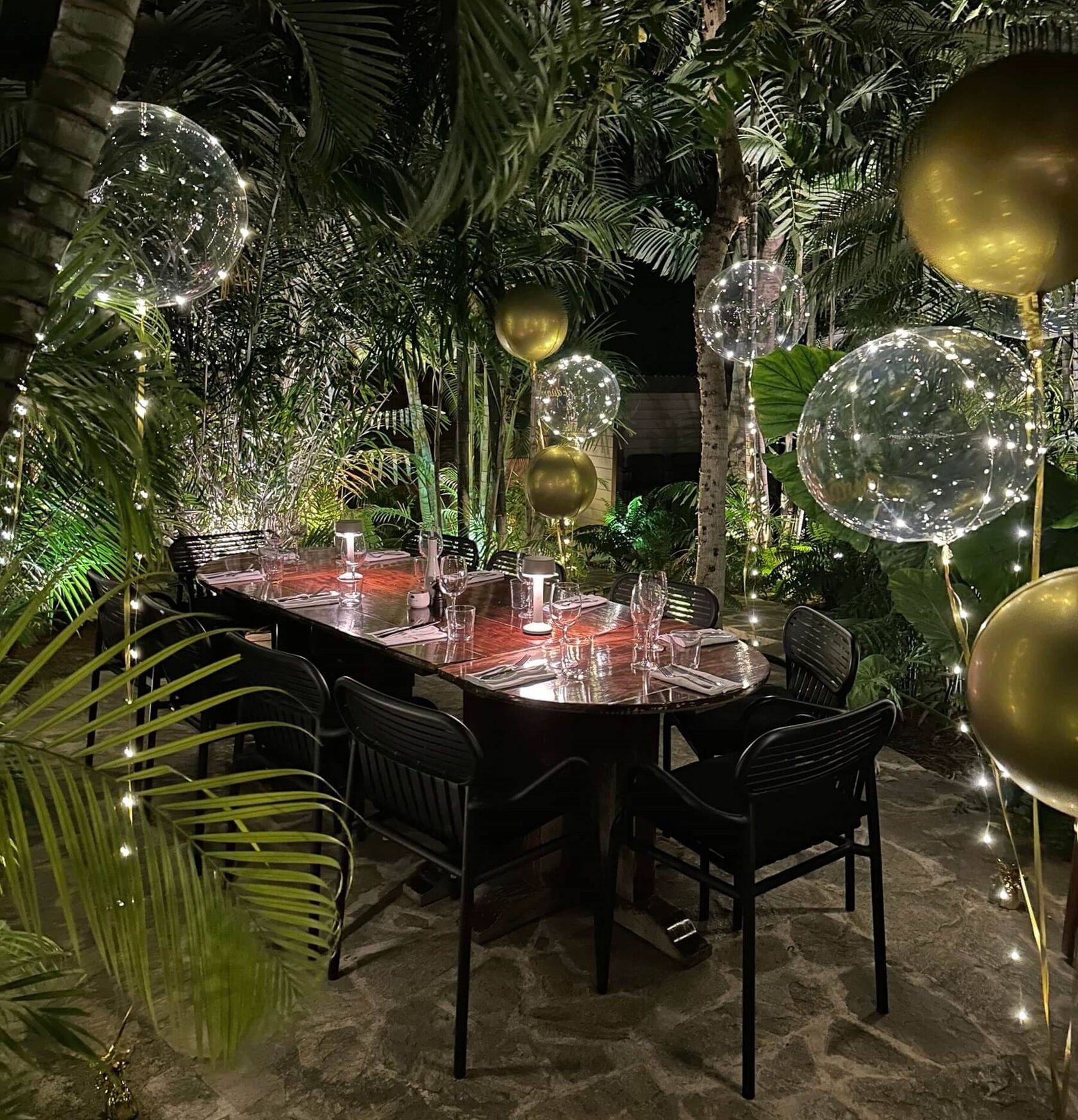 Happy Days Party Store | Balloon designs and online party store in St ...