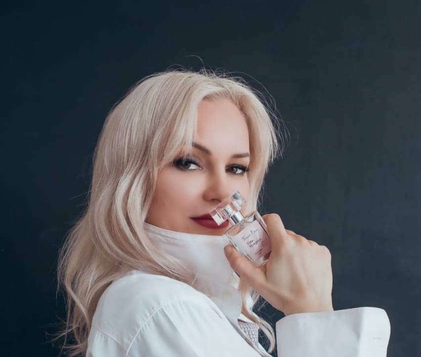 Online store of author's perfumery Tania Lau