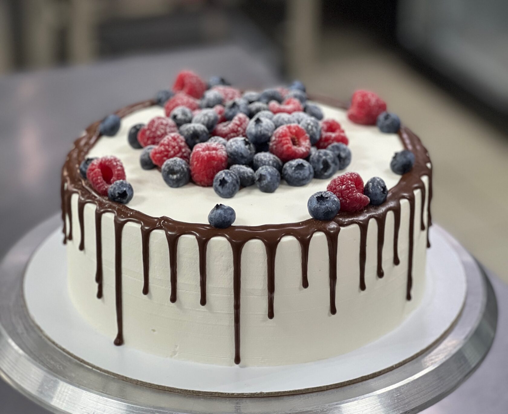 Jera Bakery. Desserts & custom-made cakes for order in Israel