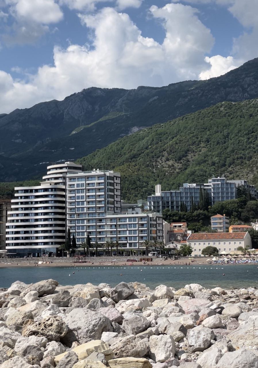 Spring in Montenegro | SUNRAF seasons