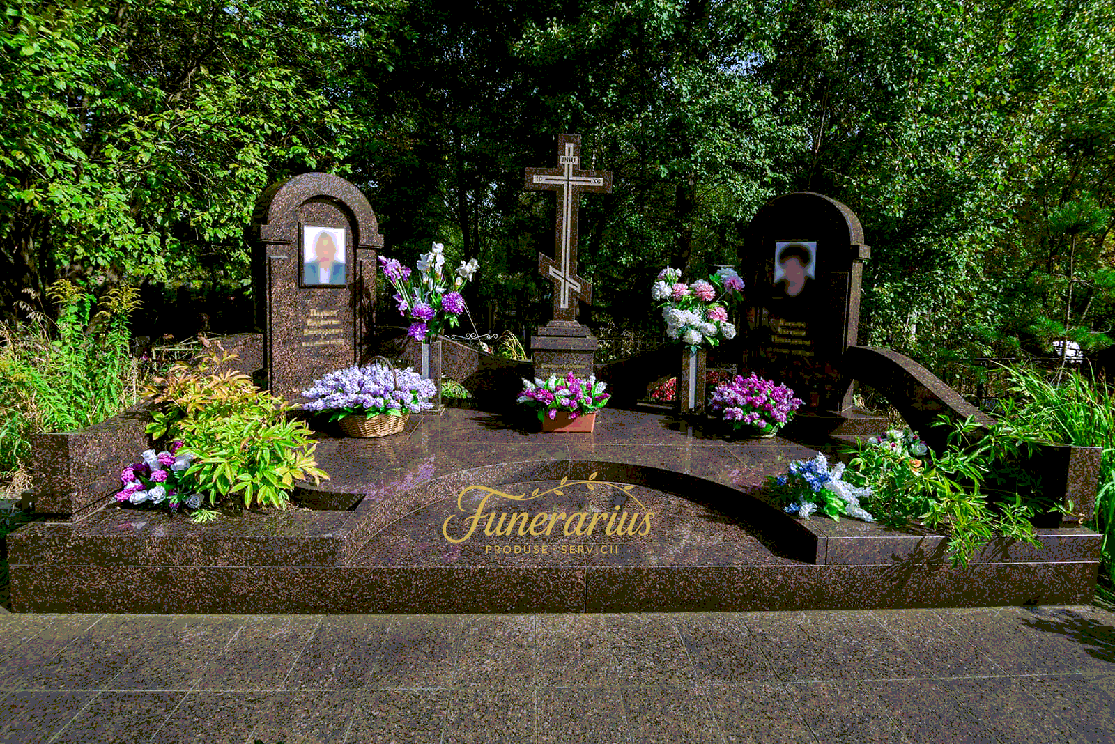 Monumente funerare, cavouri și cruci din granit și marmură | Funerarius ...