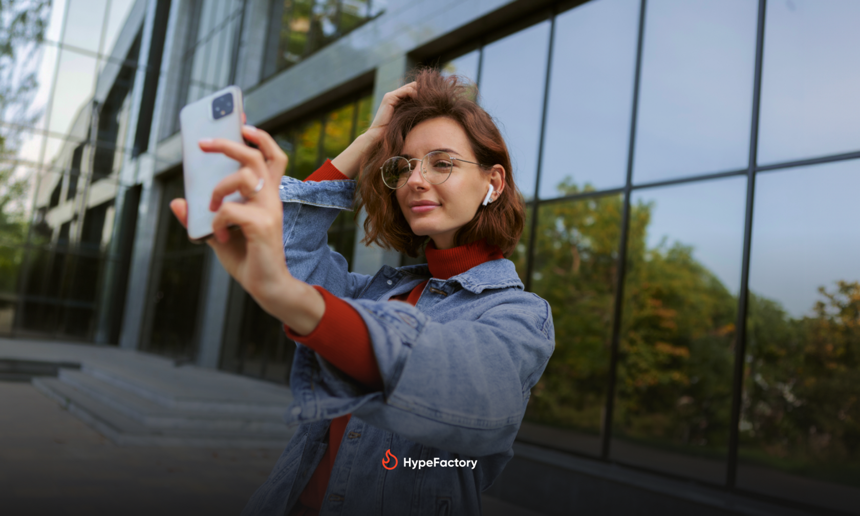 What Is Influencer Seeding? A Deep Dive Into Modern Marketing