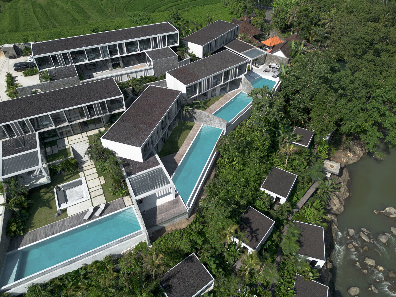PRIVACY, NATURE & LUXURY IN THE HEART OF BALI