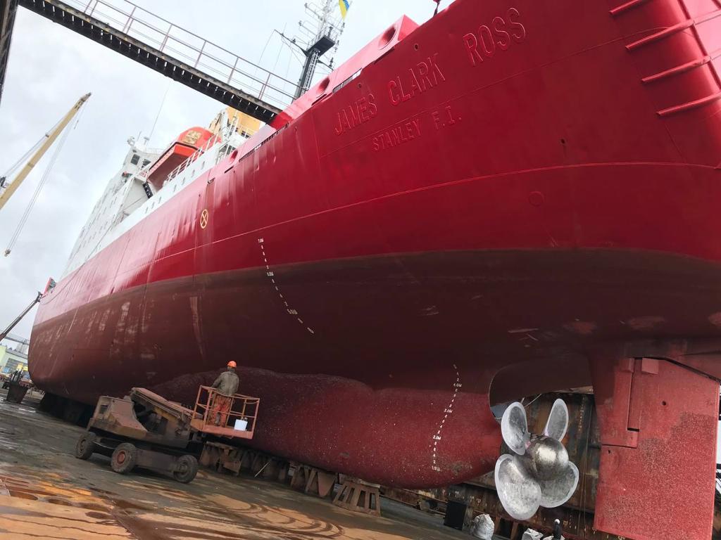 How experience and presence impact the choice of technical ship manager