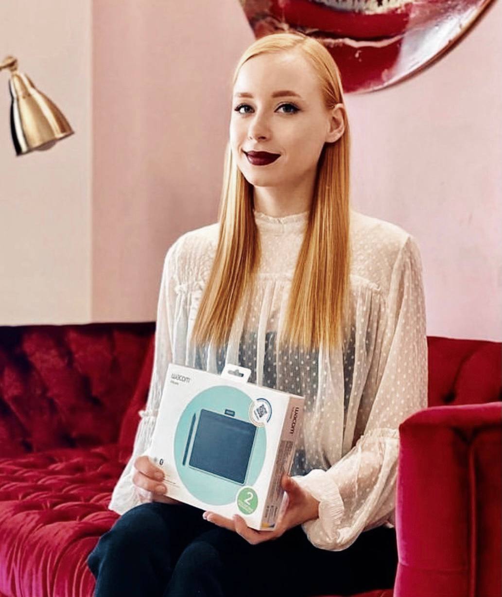 OLGA KHOMICH - Tutor of fashion illustration courses