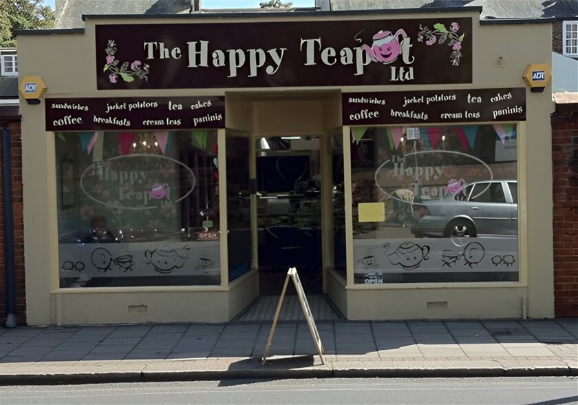 The Happy Teapot