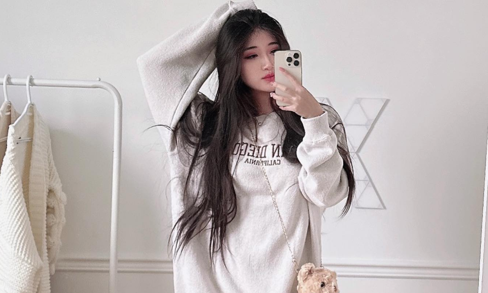 Top 20 Female Twitch Streamers to Watch in 2025 | Influencer Marketing ...