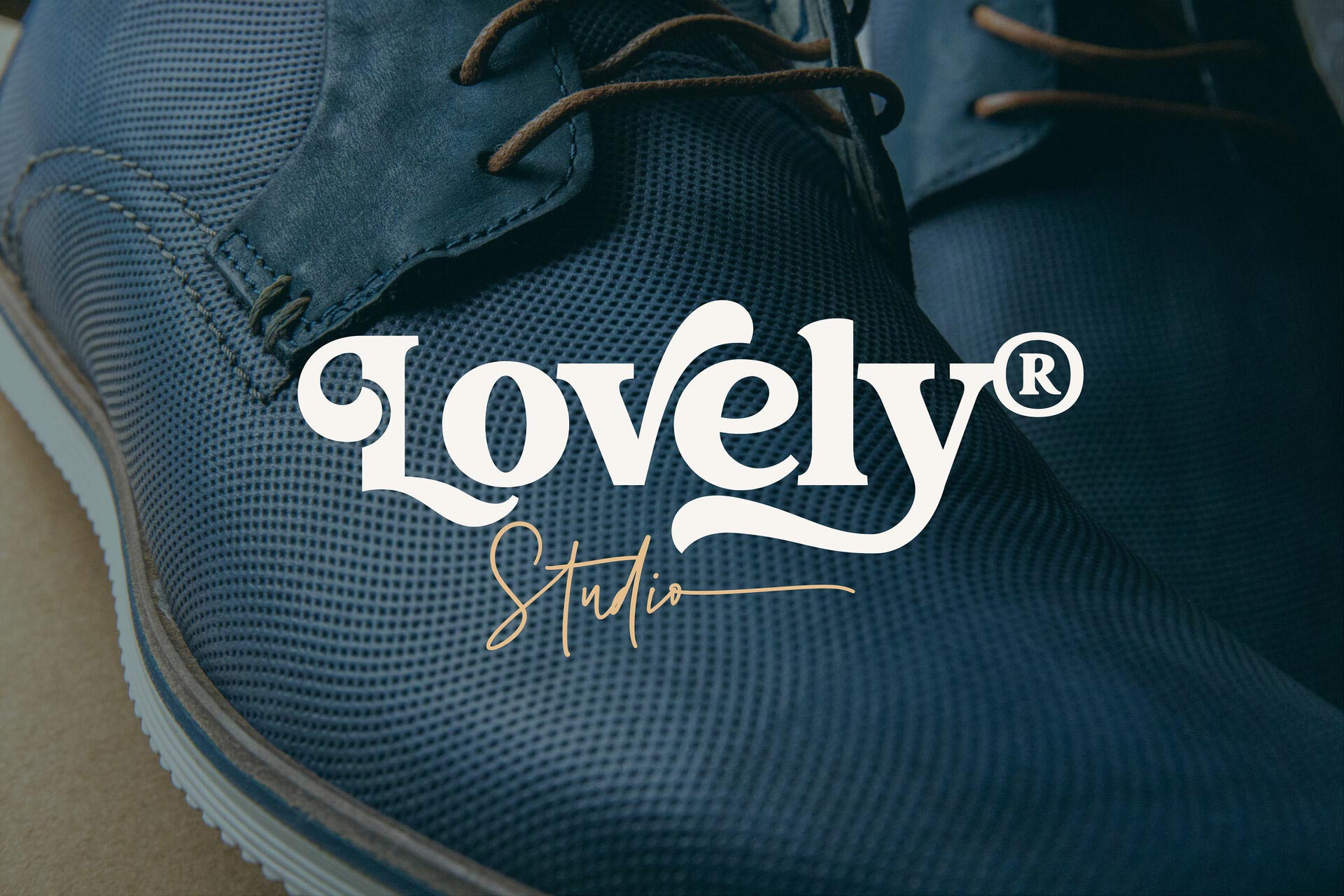 Creative Vintage Font | Serif Fonts - Blessed Print