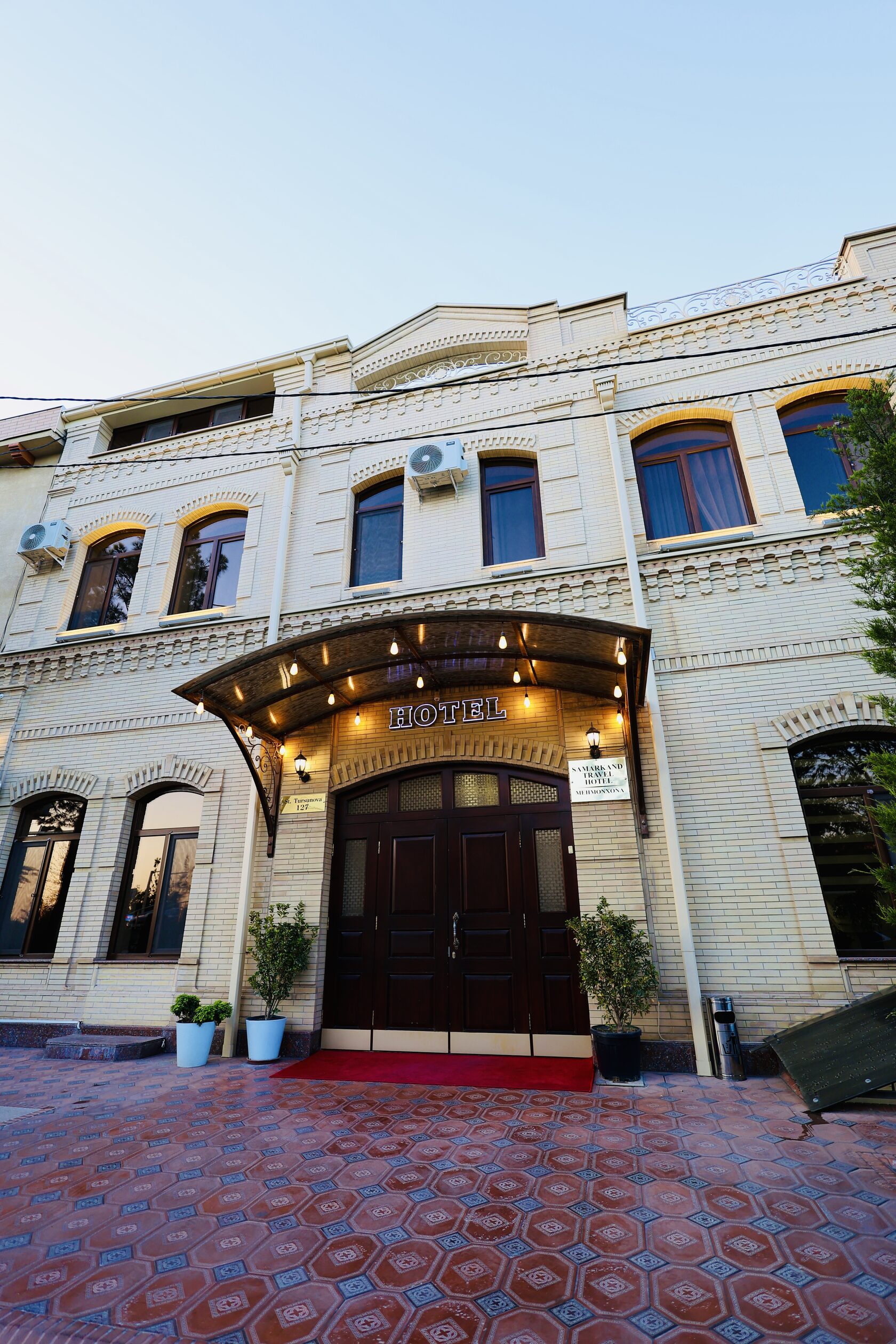 Samarkand Travel hotel