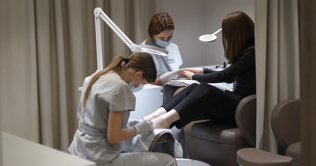 MeWe Nail Salon | Manicure and Pedicure in Chisinau