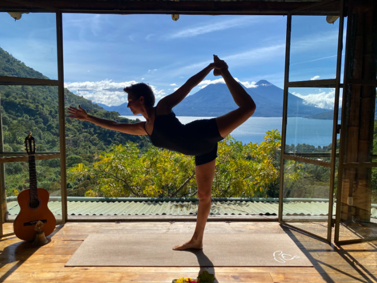 Online yoga teacher training accredited by Yoga Alliance