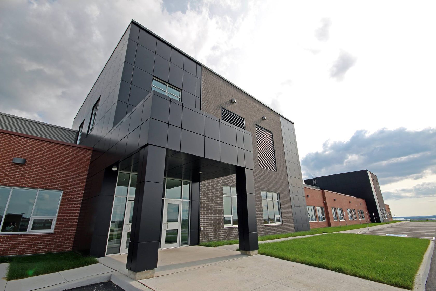 New Brunswick Community College - STUDENTLAND