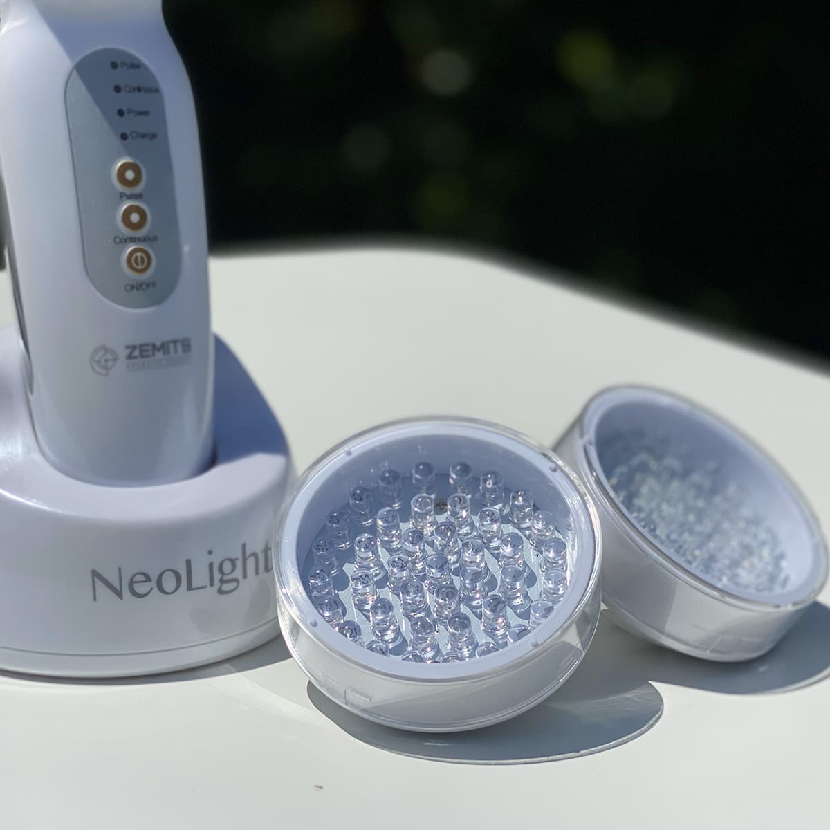 Портативний апарат LED фототерапії Zemits NeoLight: Замовити в Україні ...