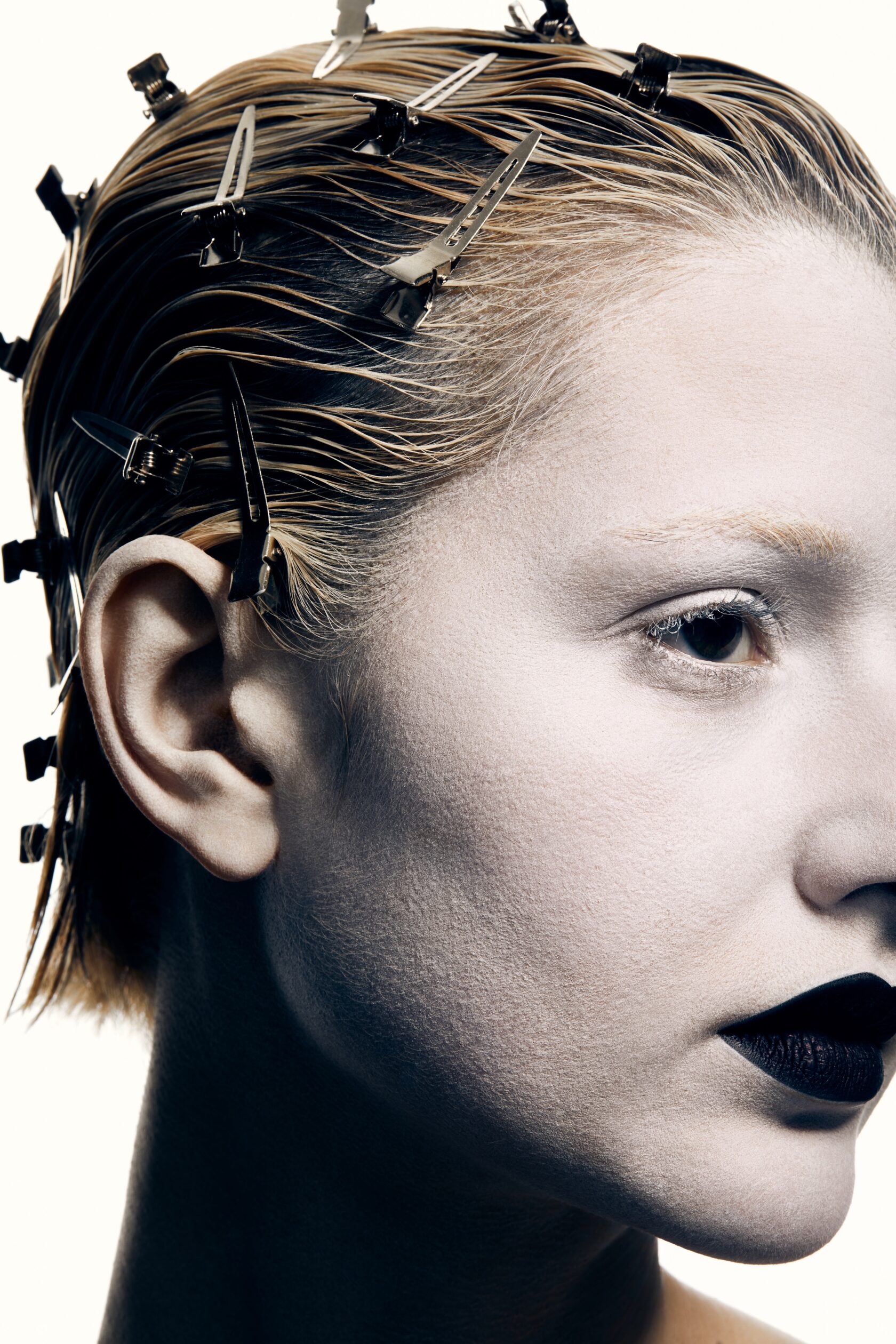 Solis Retouch Studio