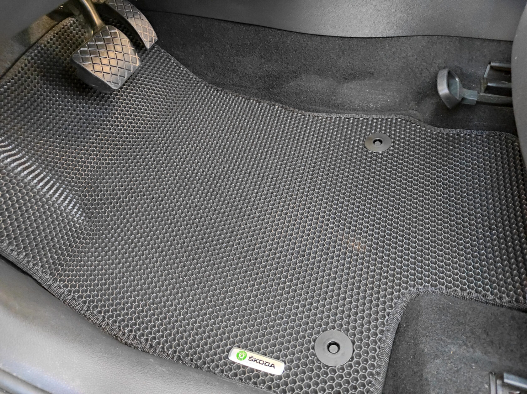 EVA Ukraine Автокилимки