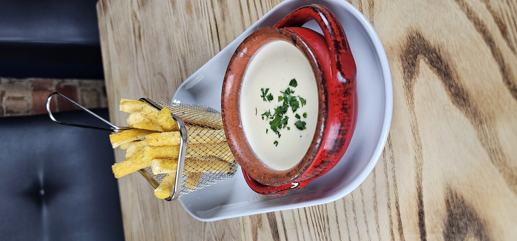 Authentic Italian Restaurant & Wine Bar in London | La Doc