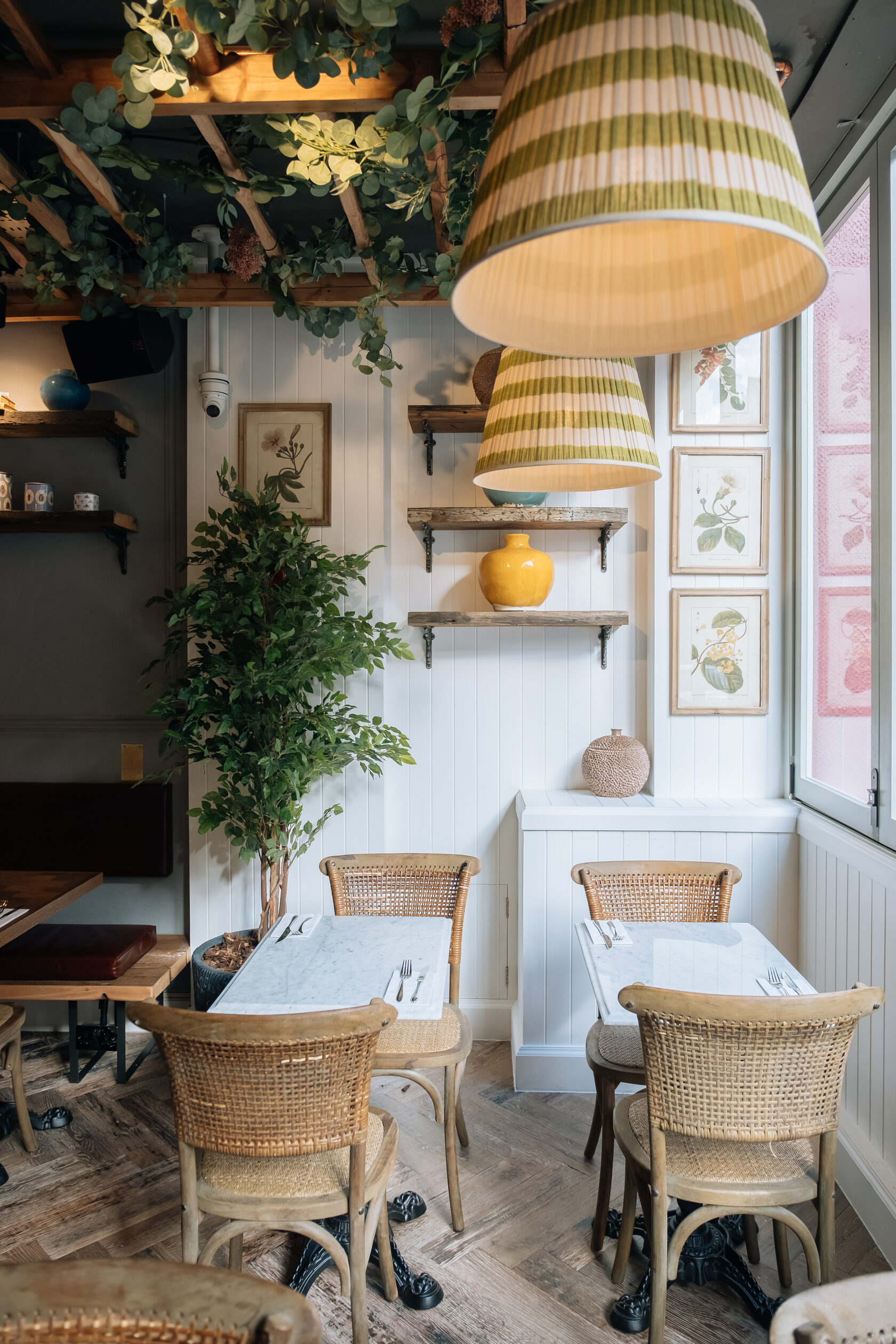 LETO Caffe — Restaurants