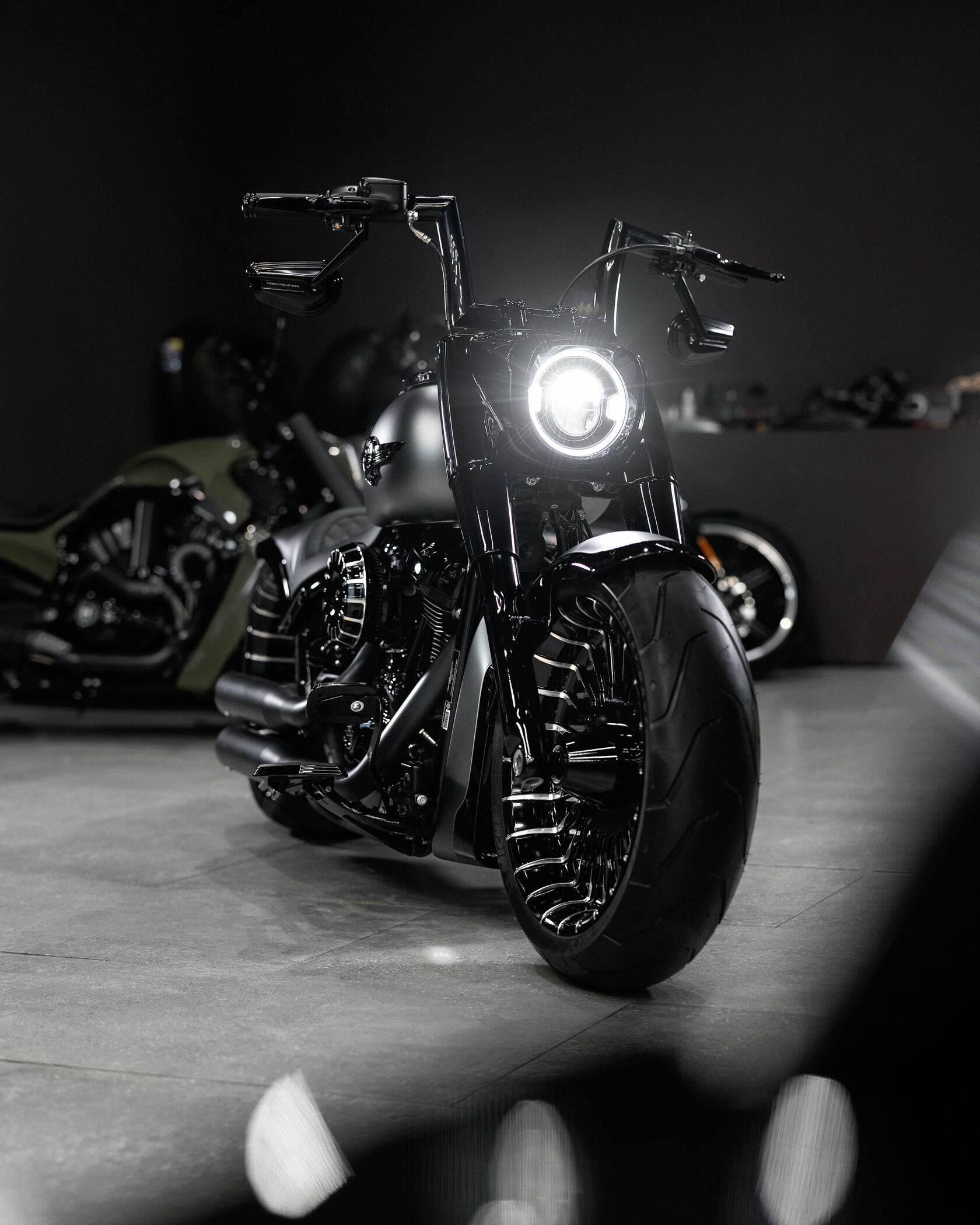 FATBOX by BOX39 — Custom Wide-Tire Motorcycle from Dubai