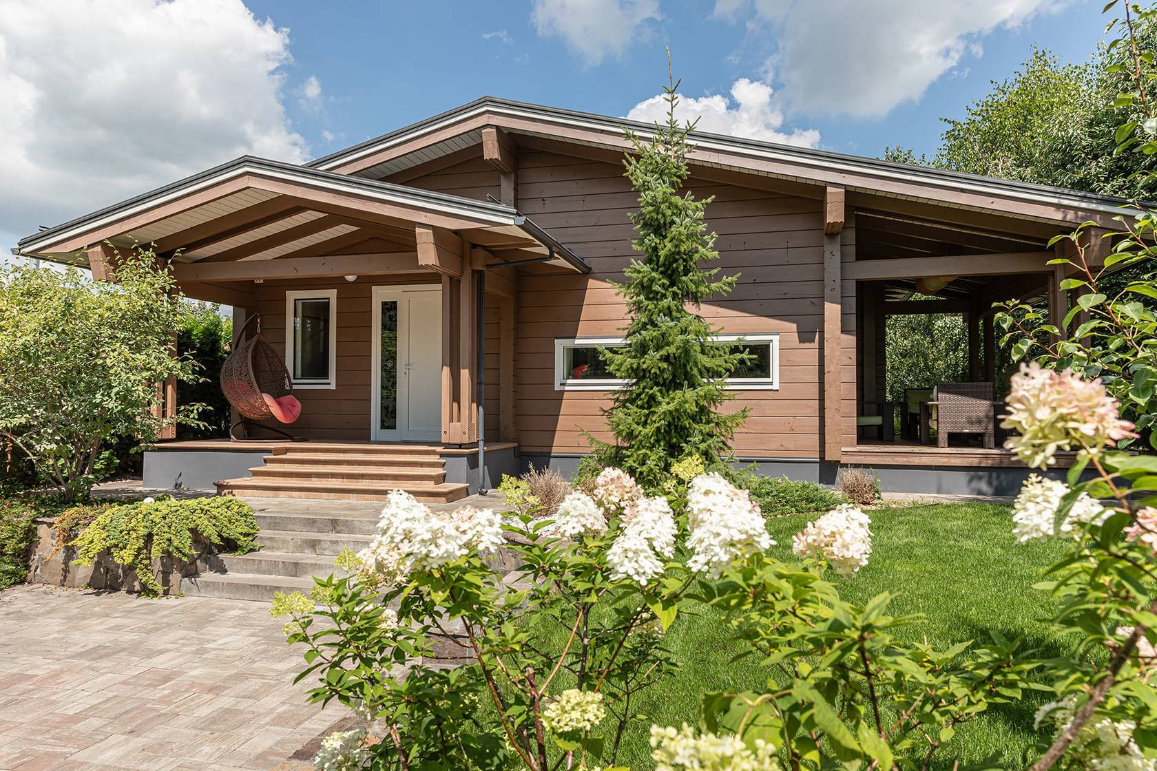 Prefabricated House Kits - Prefab Kit Homes | Prefab log home kit ...