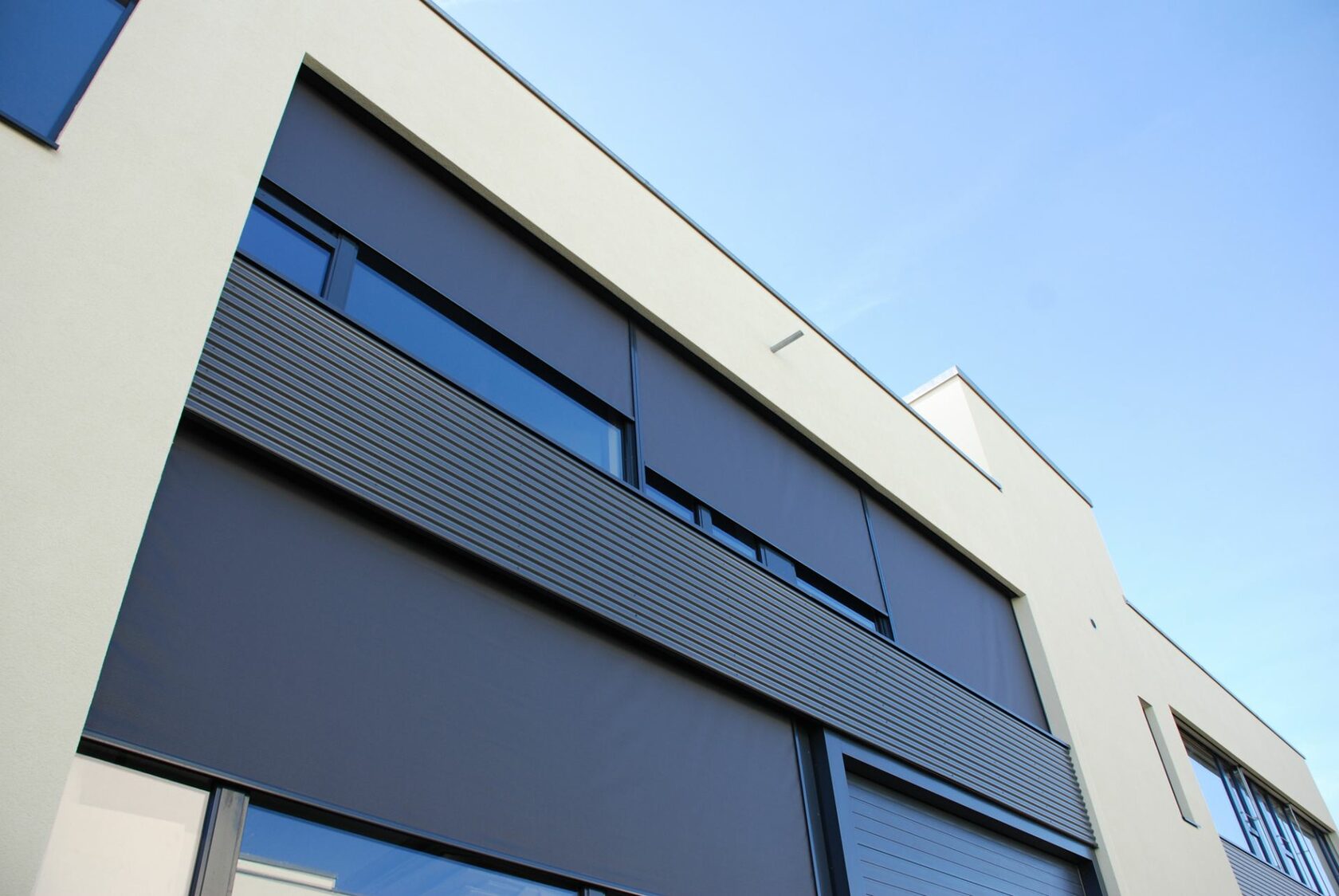 Vertical automatic sun-protection system VITO ZIP |ALUMINANTE