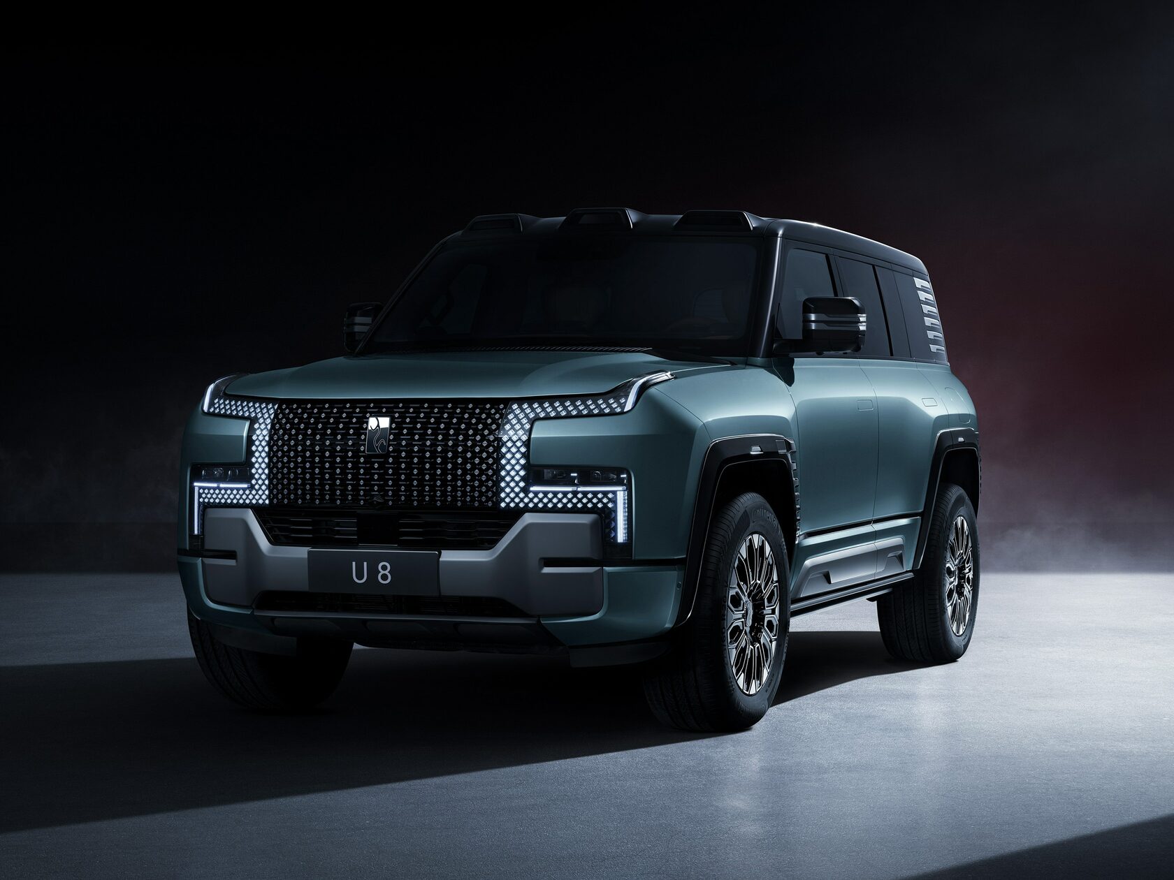 Купить BYD Yangwang U8 в Ташкенте