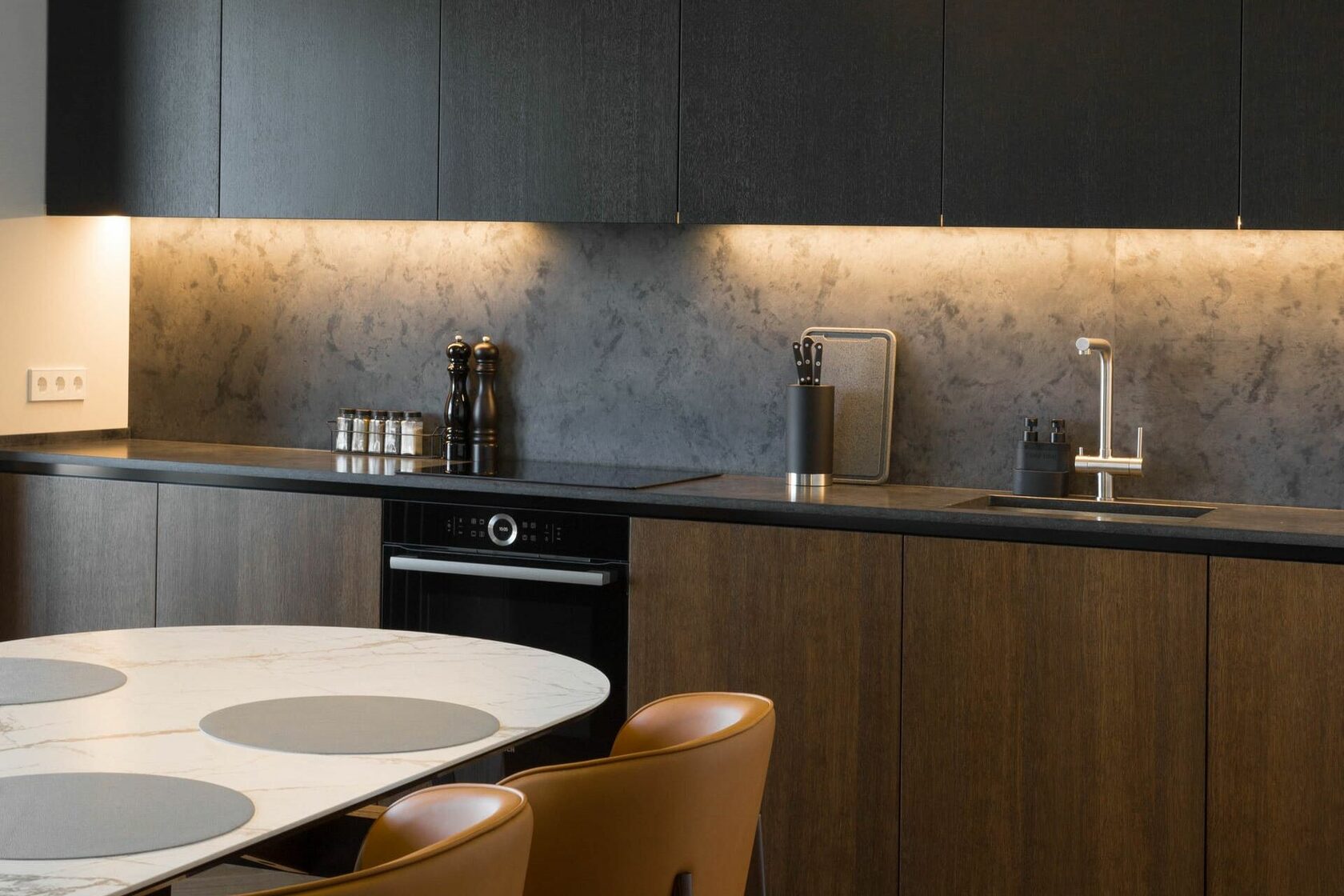 APT 38. Proiect realizat de DAMASHKAN.