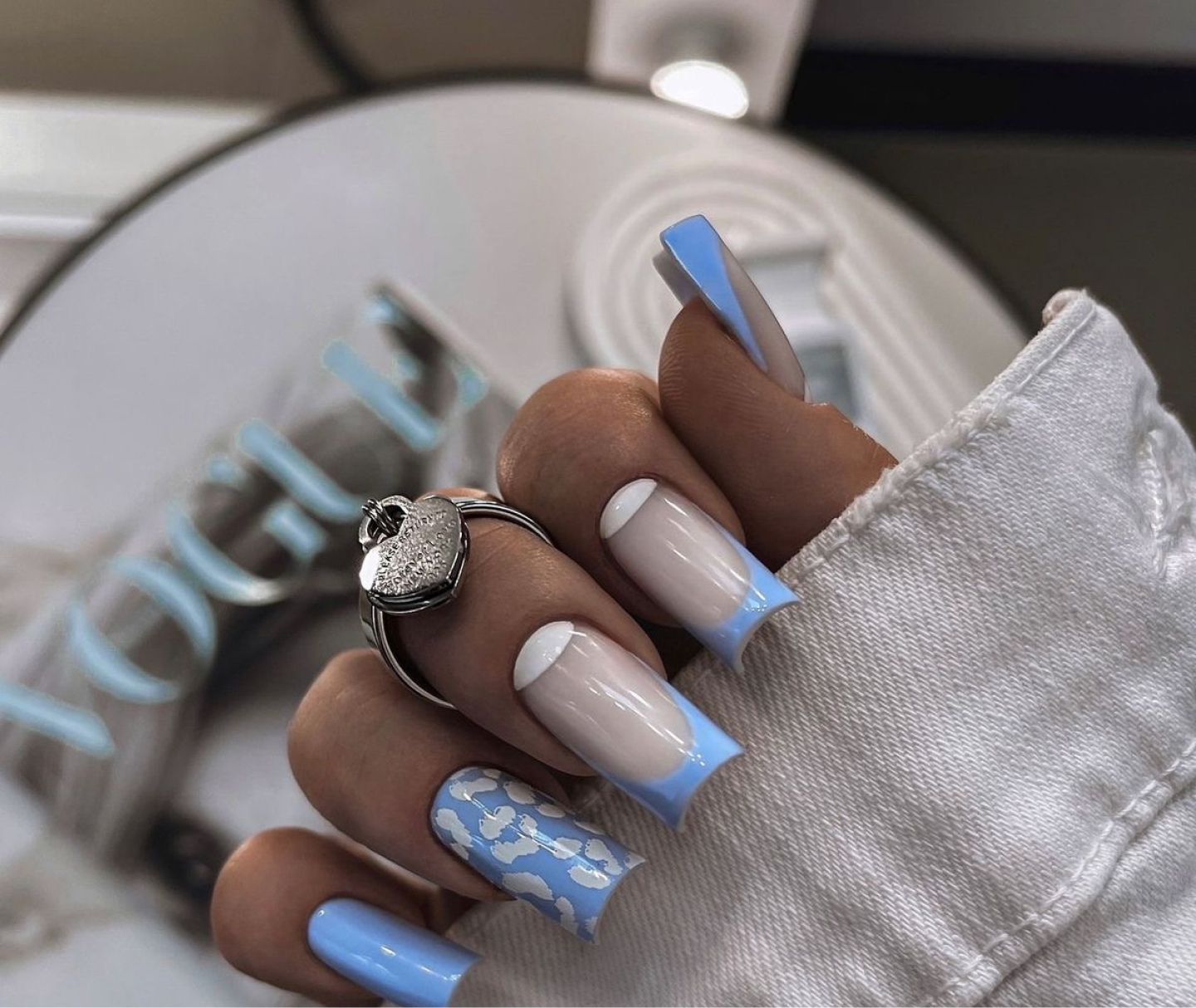 Unghie lunghe: idee, forme trendy e come prendersene cura | Nails Secrets