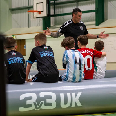 3v3UK