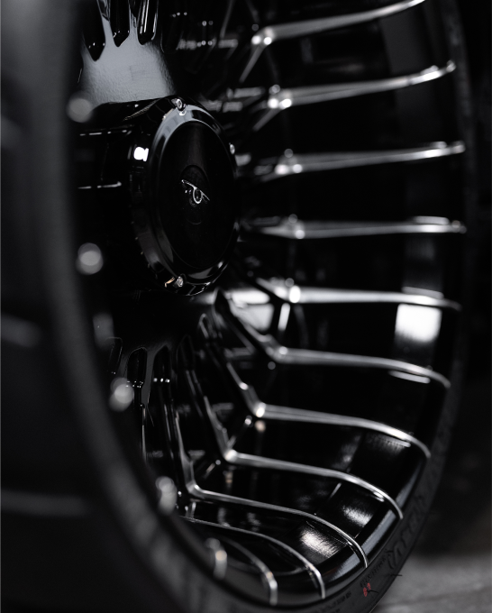 FATBOX by BOX39 — Custom Wide-Tire Motorcycle from Dubai