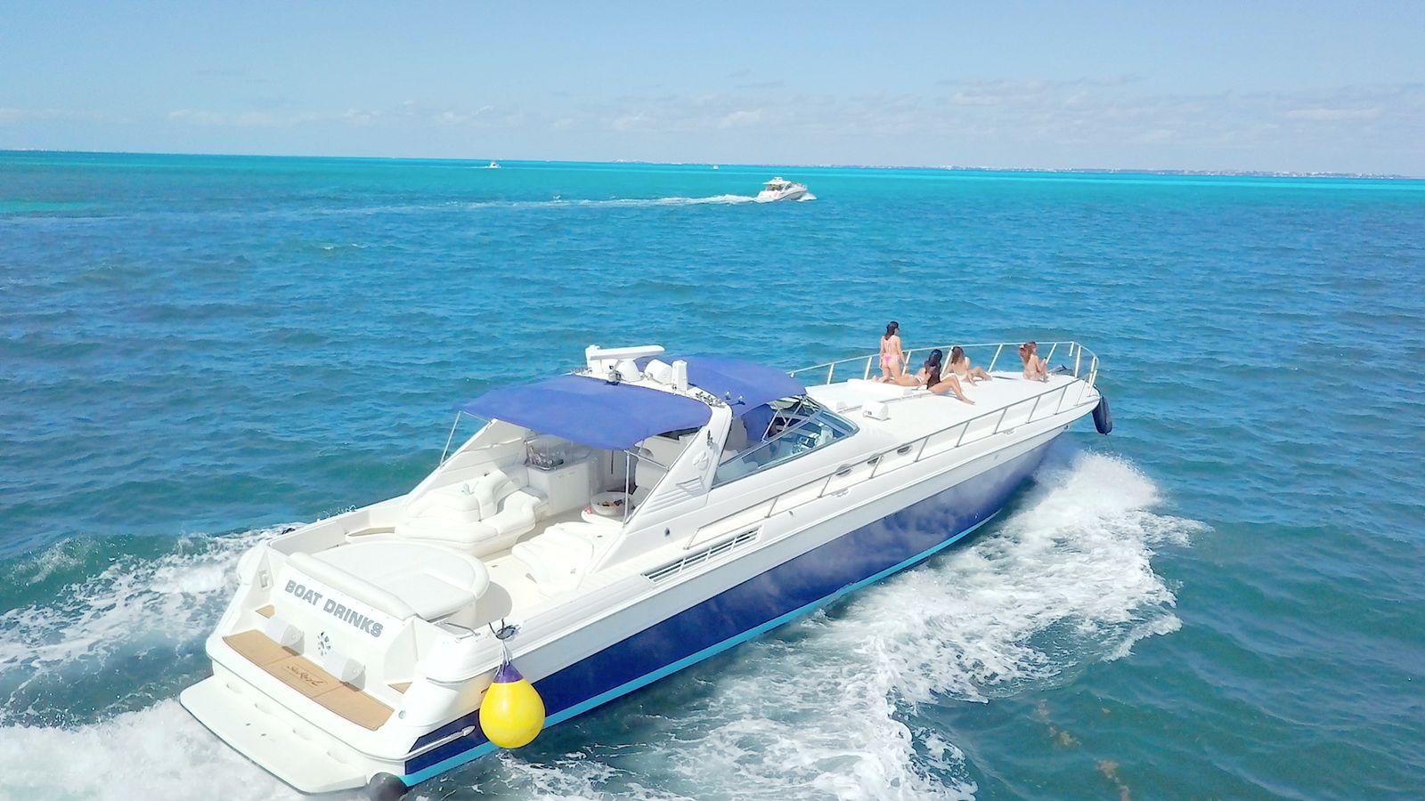 63ft Sea Ray Boatdrinks Cancun boat rental
