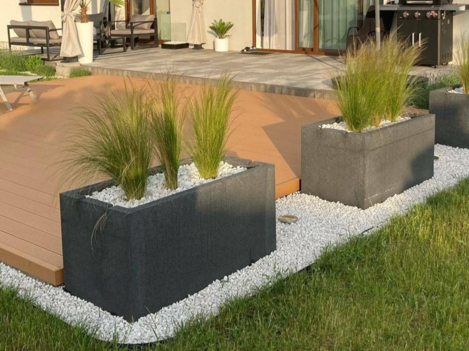 Jardiniere pentru terasa si gradina.Decor Urban.
