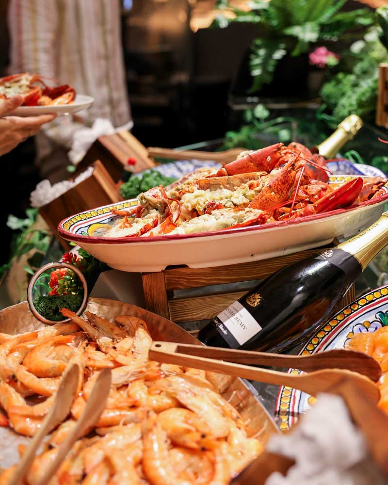 Luxury Buffet Restaurants London | Italian Seafood, Champagne | Bocconcino