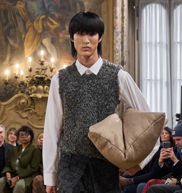 News :: IDOL Model Management