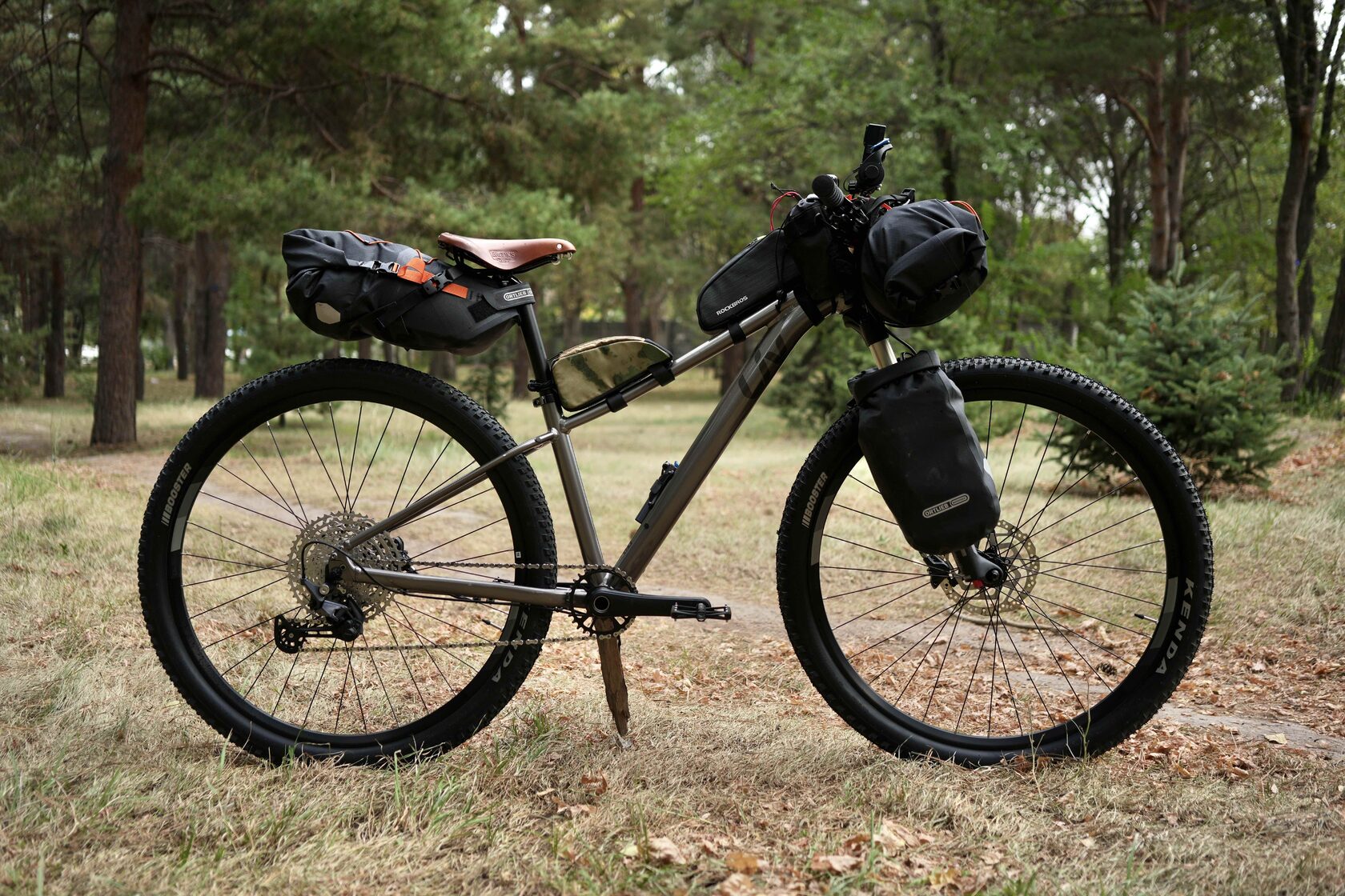 SRMR'23 bikepacking kit born in Kyrgyzstan