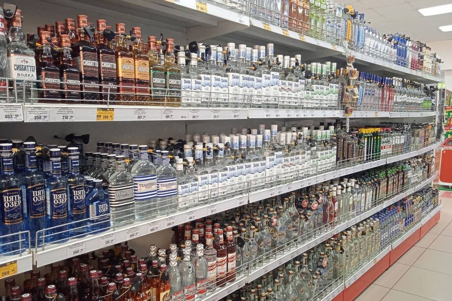 Is Traditional Russian Alcoholism Making a Comeback?