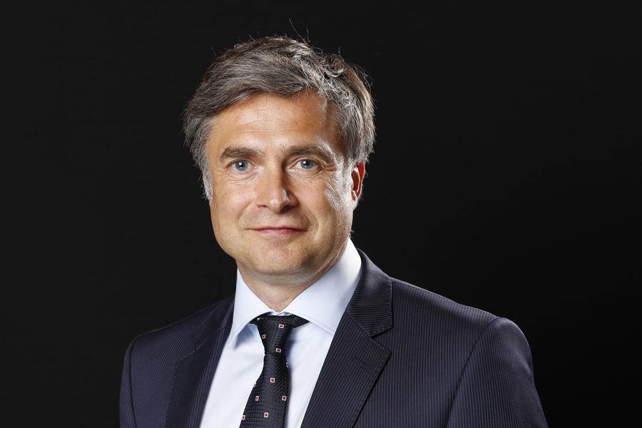 FINMA Takes Action Against Former Bank CEO for Insider Trading