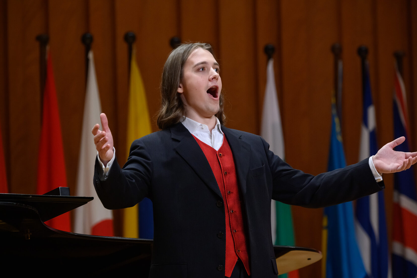 Andrei Maksimov, baritone