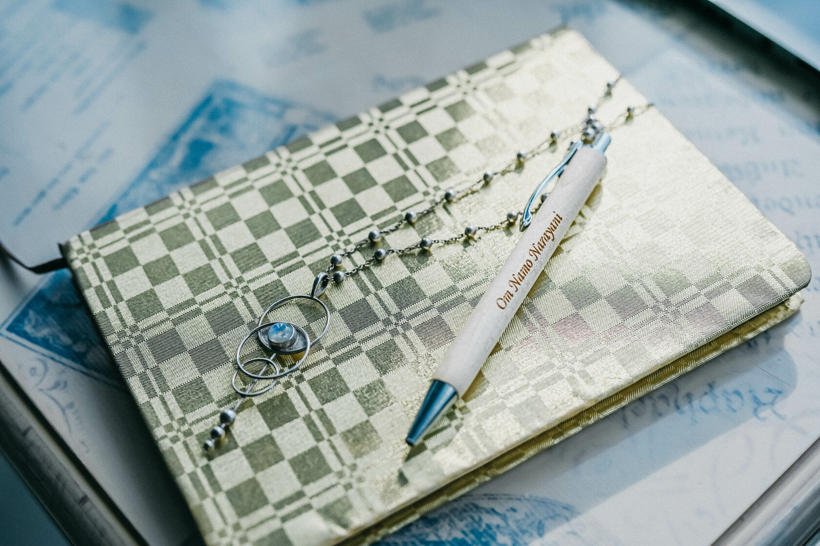 Dharma Way. Школа Ведической Астрологии. Записаться на консультацию