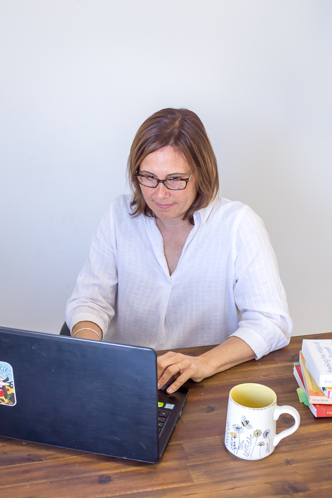 LISA BARNARD - PERSONAL DEVELOPMENT COACH