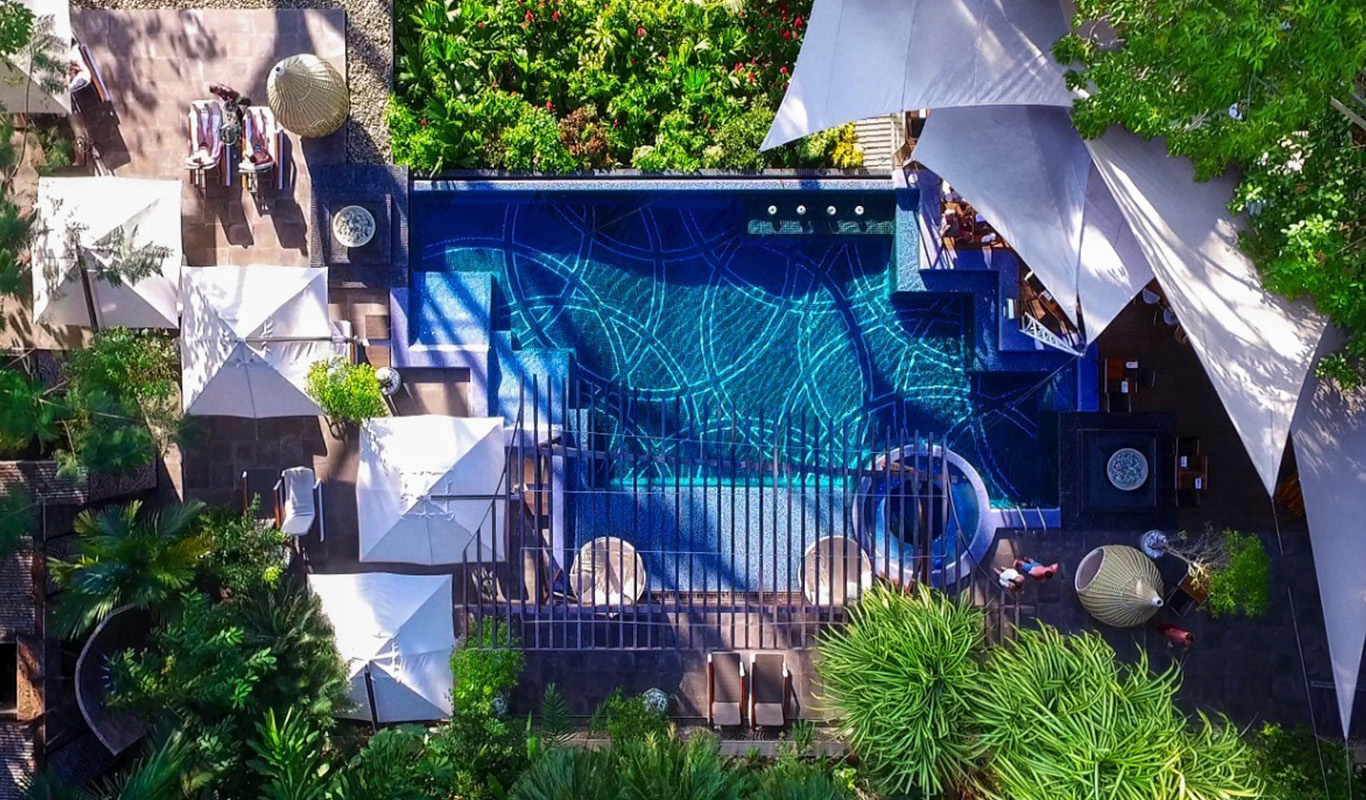 Makanda Pool Lounge Pass - Experience Luxury at the Ultimate Infinity Pool