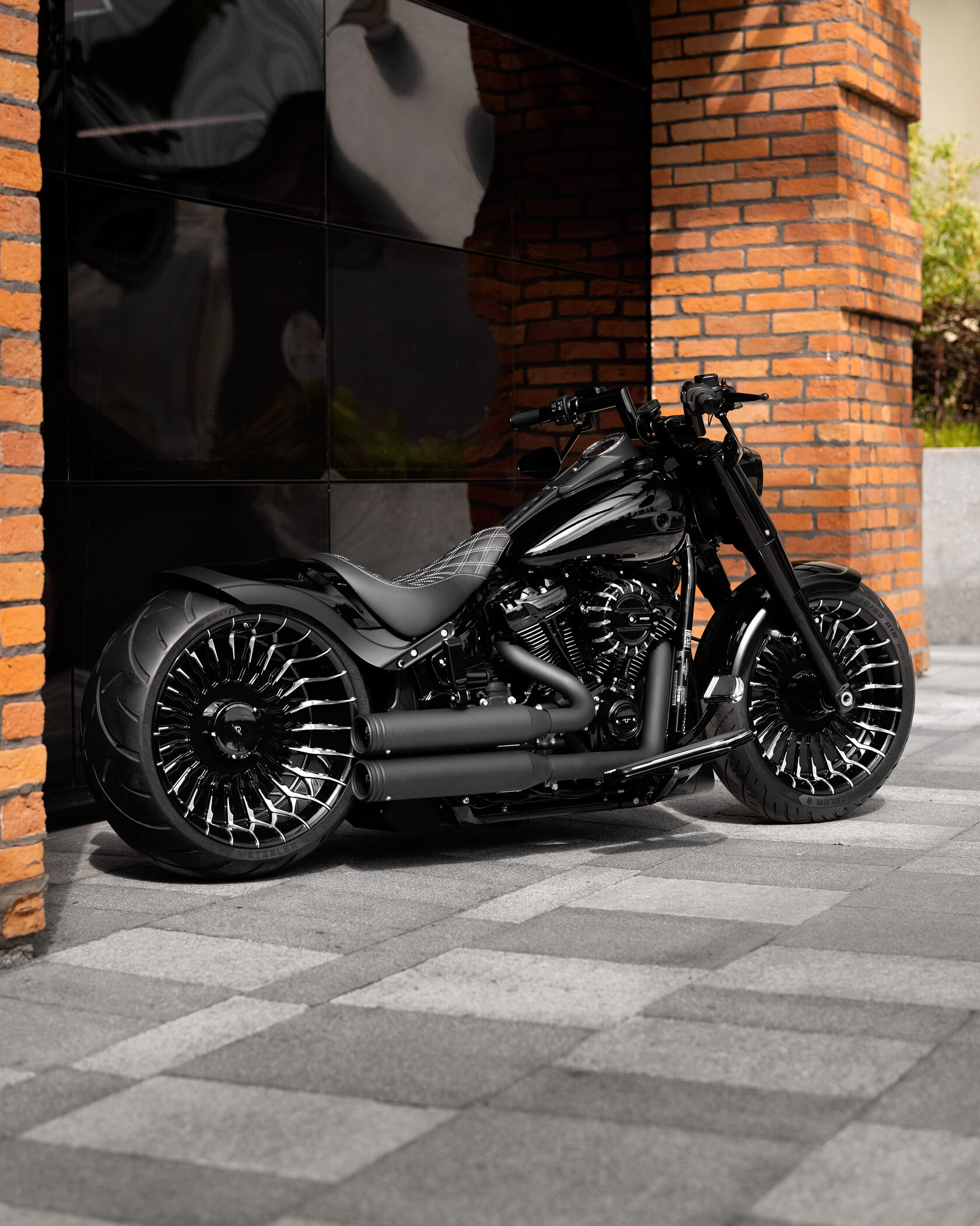 FATBOX by BOX39 — Custom Wide-Tire Motorcycle from Dubai