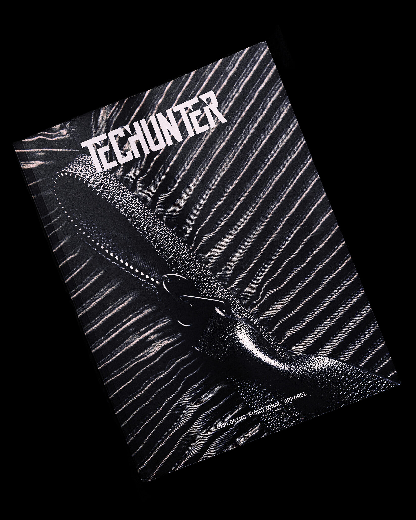 TECHUNTER 09 [Official Magazine Release]